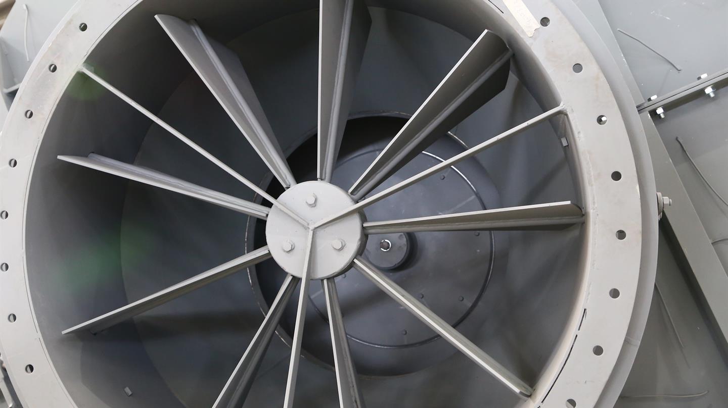 Dampers and accesories for fans and blowers